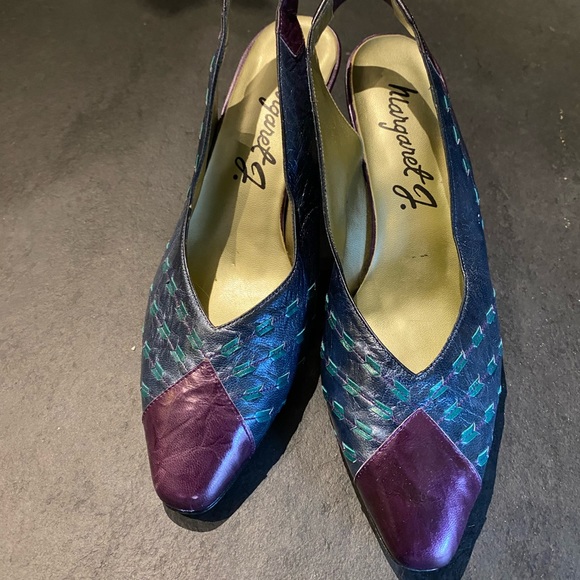 margaret J | Shoes | Vintage Square Toe Kitten Heals In Blue Purple ...